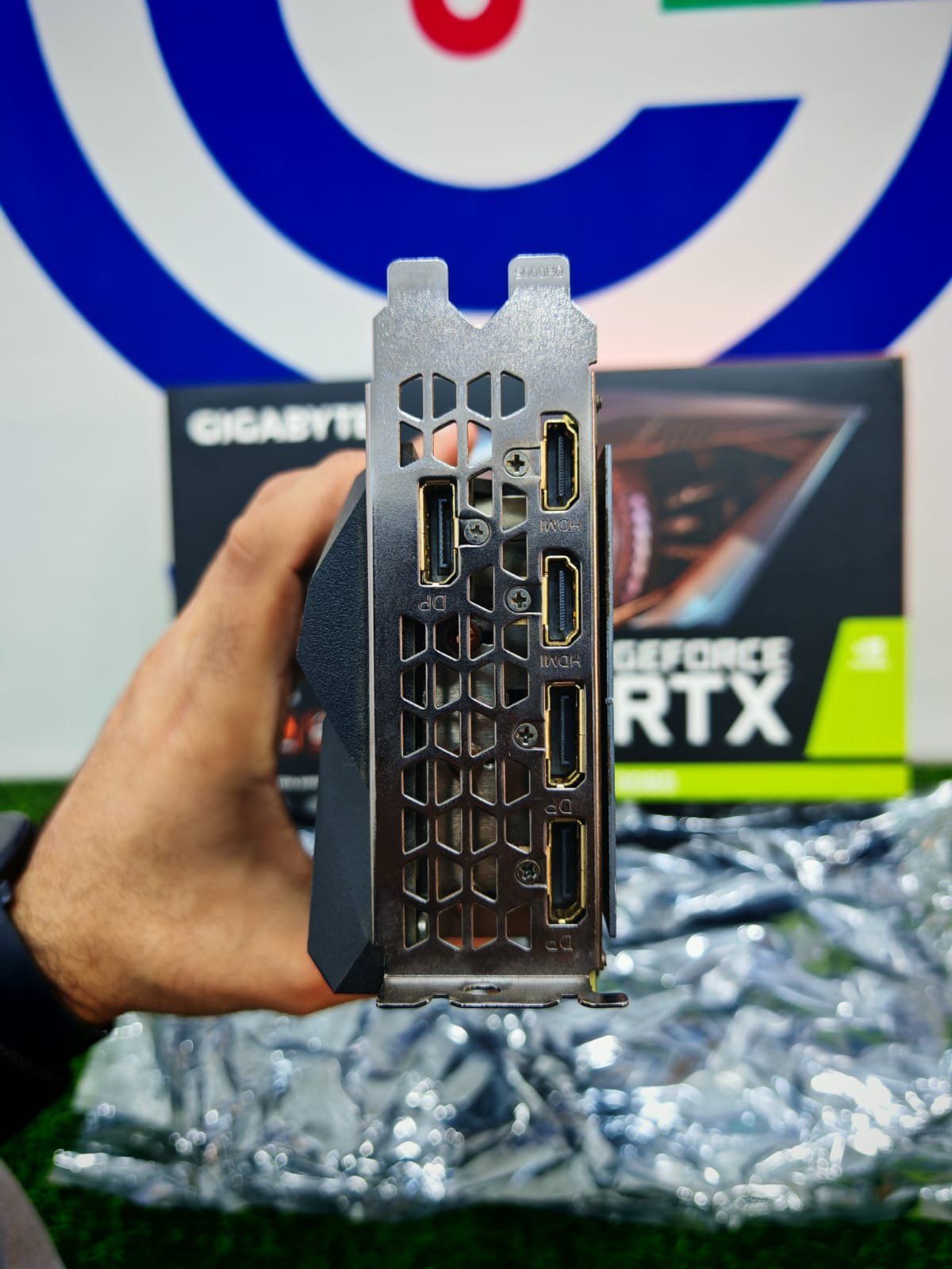 Graphic Card Nvidia Geforce RTX 3080 12GB GDDR6X Gigabyte Gaming OC ...